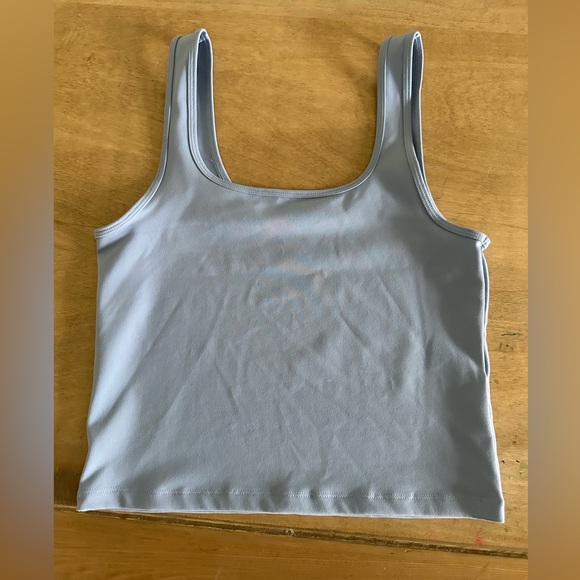 Abercrombie & Fitch | Tops | New Abercrombie Fitch Soft Af Seamless Crop Tank Light Blue Small ...